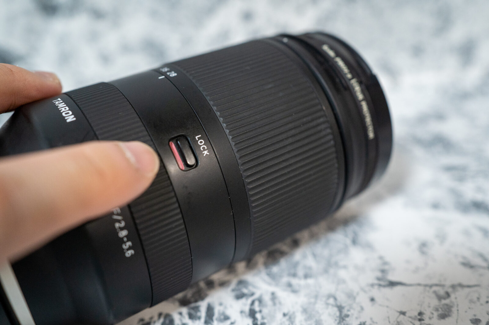 最強のズームレンズ タムロンA071 28-200mm F/2.8-5.6をレビュー | Good Product BetterLife